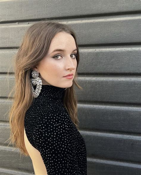 Pin By Kayla On Kaitlyn Dever Kaitlyn Dever Kaitlyn The Girl Who