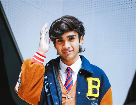 Irfan Haris 4 Kali Bertukar Label Rakaman Kosmo Digital