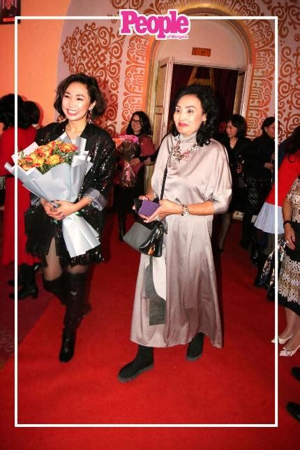 People сэтгүүл People сэтгүүл Added A New Photo