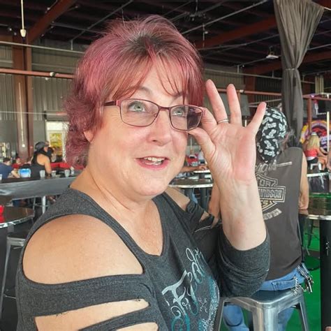 Nicole Stamour Stamournicole • Threads Say More