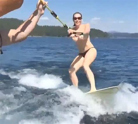 Chelsea Handler Nude Porn Pictures XXX Photos Sex Images 4072685 PICTOA