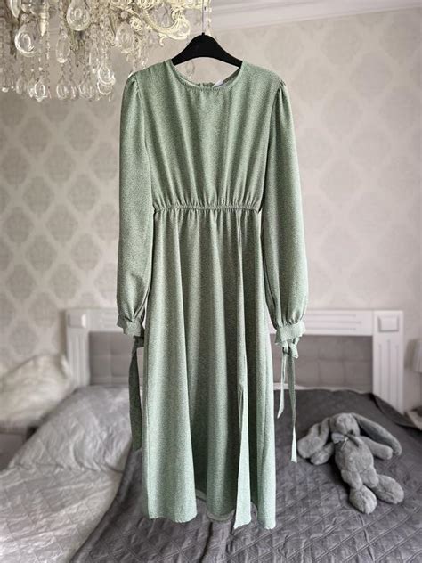 Якісна міді сукня софт як нова — ціна 650 грн у каталозі Сукні міді Купити жіночі речі за