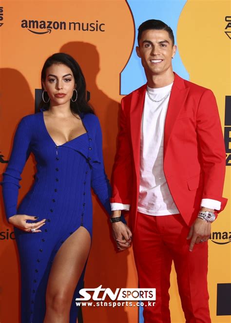 조지나 로드리게스 신두형 여친 커마 ㅋㅋㅋㅋㅋㅋ 로스트아크 에펨코리아