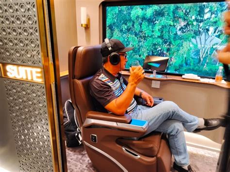 Kai Resmi Luncurkan Kereta Suite Class Compartment Promo Tiket Rp 195