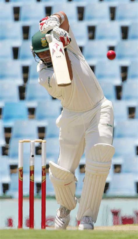 Jacques Kallis Drives Straight Down The Ground