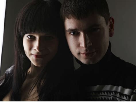 ¿tienes Sexo Con Un Extraño Cada Noche