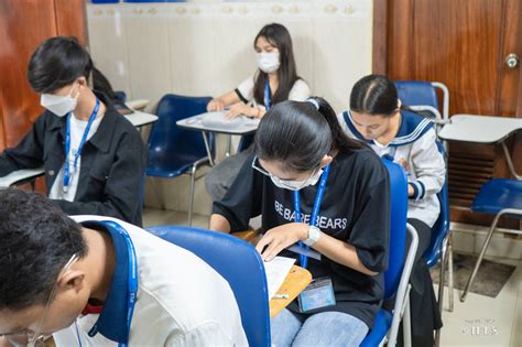 ការប្រឡងបញ្ចប់វគ្គសិក្សា ថ្នាក់ក្រៅម៉ោងនៃសាលាភាសាបរទេសអន្តរជាតិទីតាំងទី១ និងទីតាំងទី២ 🟦ថ្ងៃទី1