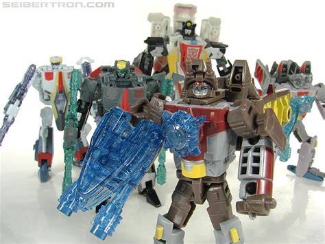 Transformers Universe Classics 20 Fireflight Toy Gallery Image 109