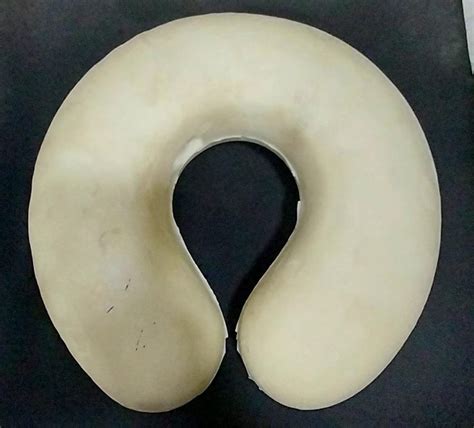 Multy Colour Plain Memory Foam Travel Neck Pillow Shape C Shape Size Regular Size At Rs 210