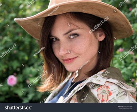 12893 Fotos De Texas Girls Fotos Imágenes Y Otros Productos Fotográficos De Stock Shutterstock