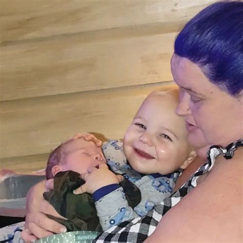 1000 Lb Sisters Amy Slaton Slams Fan Who Accused Star Of Not Applying