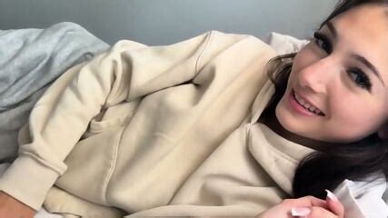 Sophie Tyler Sick Day Zsel