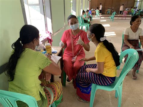 နမ္မတူမြို့နယ် မိုင်းရင်ကျေးရွာ၌ ပန်းခင်းစီမံချက်ဖြင့် အိမ်ထောင်စုလူဦးရေစာရင်းနှင့် နိုင