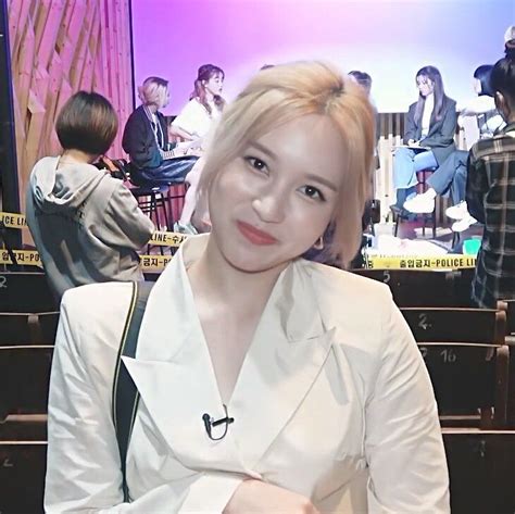 Pin By Jim Craig On Mina Mina Kpop Save