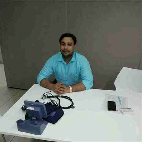 Dr Varun Upadhyay Book Appointment Consult Online View Fees Contact Number Feedbacks