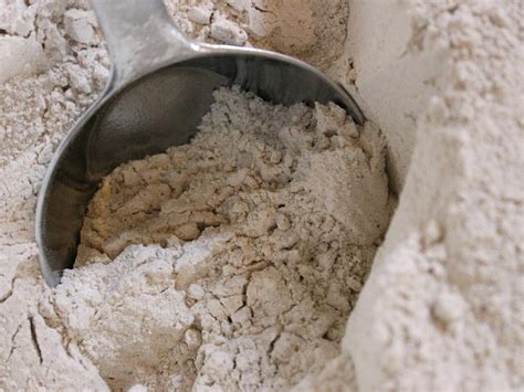 Костная мука — удобрение которое не вредит зачем дачники переходят на неё