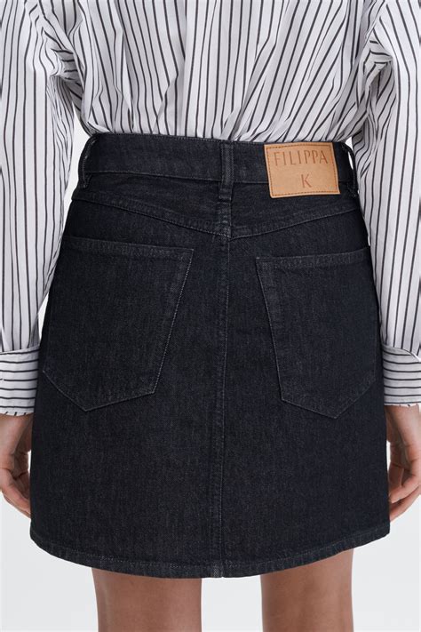 Patch Pocket Mini Skirt Black Wash Filippa K