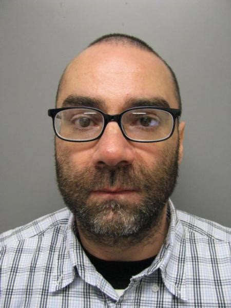 Sebastian Finocchiaro Sex Offender In Hartford Ct 06106 Ct1086270
