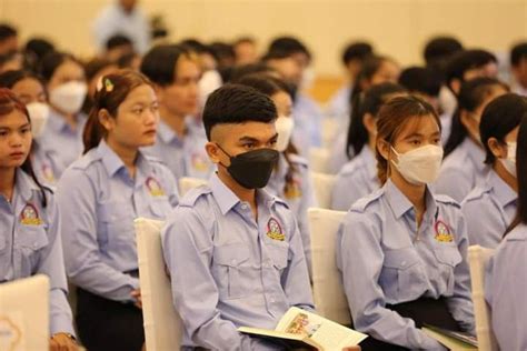 លោក ហ៊ុន ម៉ានី អញ្ជើញជួបសំណេះ សំណាលថ្នាក់ដឹកនាំ សមាជិក សមាជិកាប្រចាំគ្រឹះស្ថានឧត្តមសិក្សា