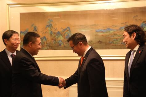 БНХАУ ын Засгийн газар аялахад хамгийн тохиромжтой Улс орнуудын жагсаалтад Монгол Улсыг оруулжээ