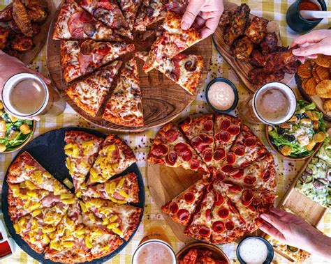 Curry Pizza House Plano Updated January 2025 78 Photos 6205 Coit