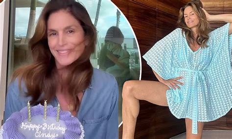 Cindy Crawford Is 58 Model Celebrates With Big Cake After Posting
