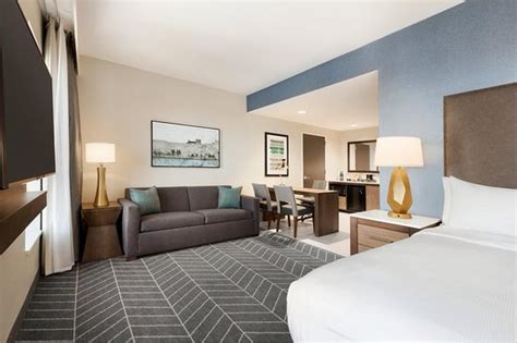 Embassy Suites By Hilton Wilmington Riverfront Nc Hotel Reviews