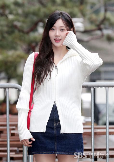 E포토 박현서 과즙미 가득 귀여운 하트