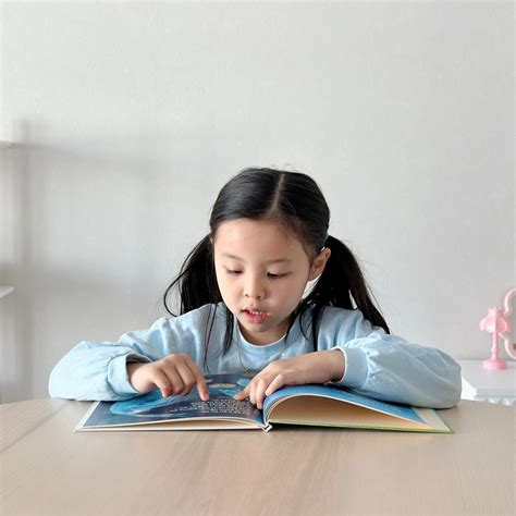 미소원🕊️ 협찬 이지만 진심 담은 실사용 솔직 후기 삼주간 읽었던 책 중에 제일 마음에 들었던 한권을 골라 또 읽어보고 독후활동까지 해보기⭐️ 미소는 ‘물벼룩이 토도톡