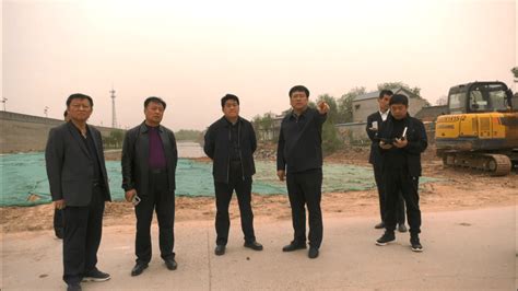 县长刘锐光调研明清古城西城门外、南城门外景观建设工作情况群众护城河