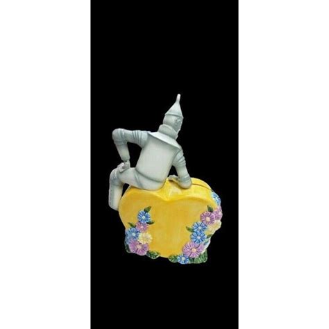 Turner Entertainment The Wizard Of Oz Tin Man Ceramic Bank With Heart