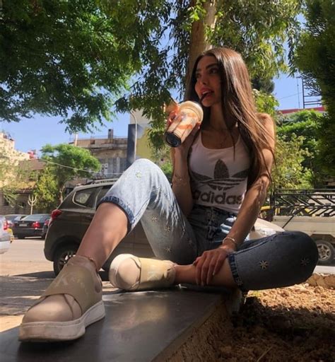 الأحببته 350الف الآدعمه 300 ألف دانا حسن Danah Hasan