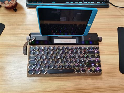 Buy Wholesale China Wiredwireless Compact Size Keyboard With Round