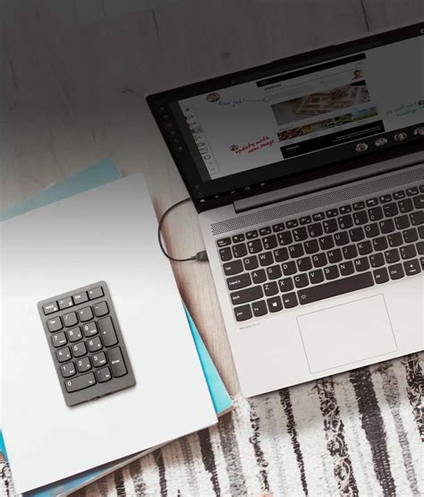 Lenovo Go Wireless Numeric Keypad Portable 21 Key Keypad Lenovo Angola