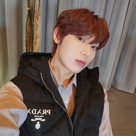 Enhypen On Twitter 잘자요 🖤 ️ Sunoo 선우의셀카모음집 요즘 셀카 조끼 굿나잇