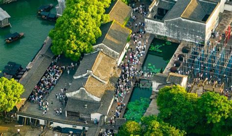 浙江乌镇乌镇暑期旅游旺 人民图片网