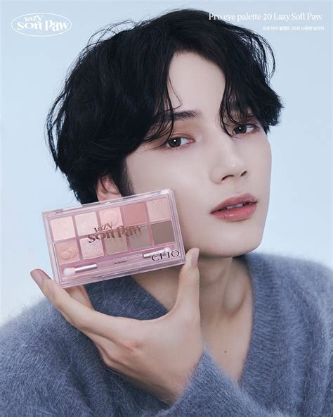 클리오 Clioofficial On Twitter 🐾냥냥냥냥냥🐾 23ss Clio 코숏 인 서울 말랑한 고양이 발바닥