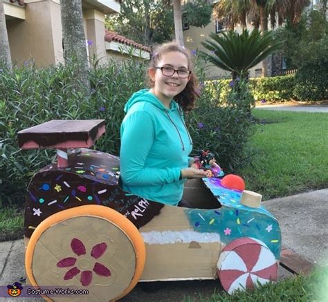Vanellope Von Schweetz Car Costume Diy Costumes Under 25 Photo 2 2