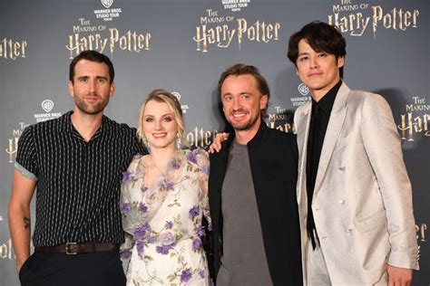 더쿠 해리포터 영화 좋아하고 일본애니 좋아하면 세계관 충돌인 조합 