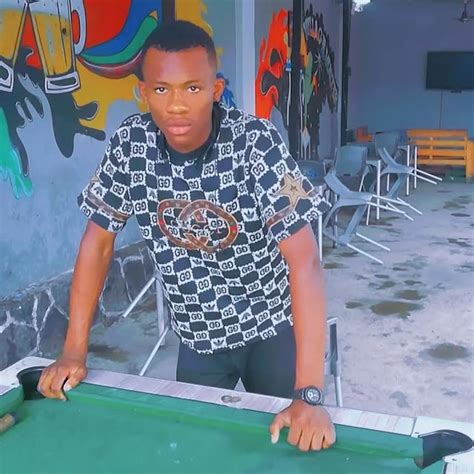 Merci Merci14827 • Threads Say More