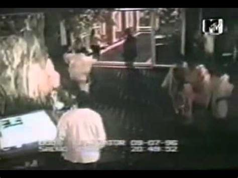 2pac And Entourage Fights With Orlando Anderson Crip Youtube