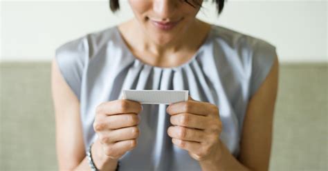 Woman Makes Business Cards For Flirting On Social Media