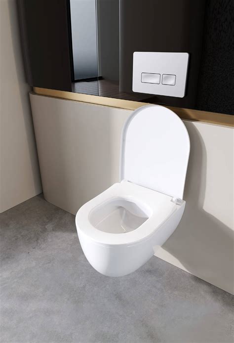 Конзолна тоалетна чиния без ръб 48см с плавен капак White Glossy Rosco