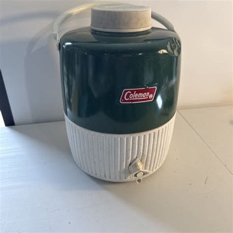 Vintage Coleman 2 Gallon Insulated Jug Green Camping Water Cooler With