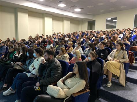 საჯარო ლექცია „აკნე მისი გამომწვევი მიზეზები და მკურნალობა“