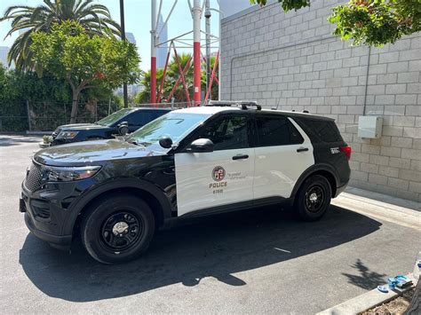 Lapd New Ford Explorer Utility Police Cars Ford Police New Ford My