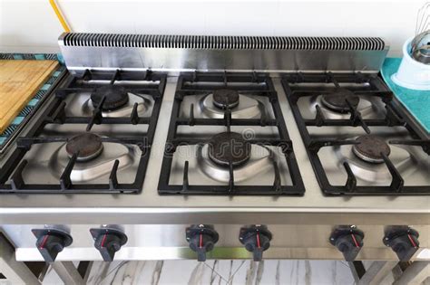 Gas Stove On Table At Mabel Singer Blog