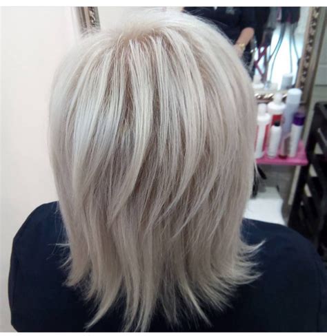 Стрижка каскад на волосся різної довжини 362 фото ідей 2025