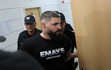 Момичето с 400 шева Изнервена съм искам справедливост СНИМКИ България Dariknews Bg