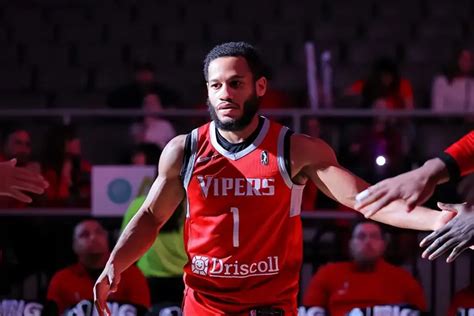 23分钟内送出17次助攻！火箭二队后场大将是发展联盟顶级传球手？